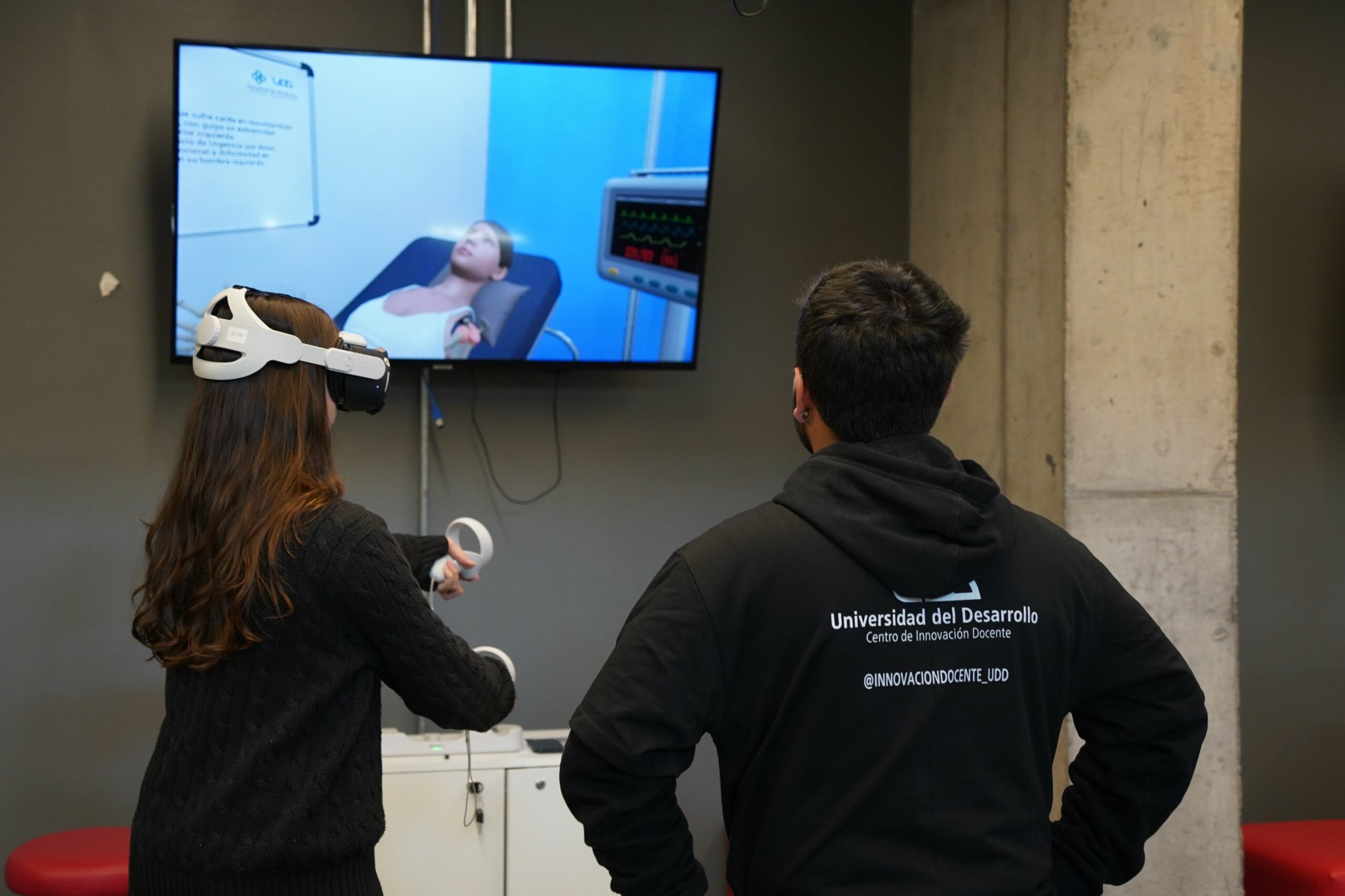 Experiencia de Realidad Virtual para la visualización de un hombro dislocado - RealiTec UDD